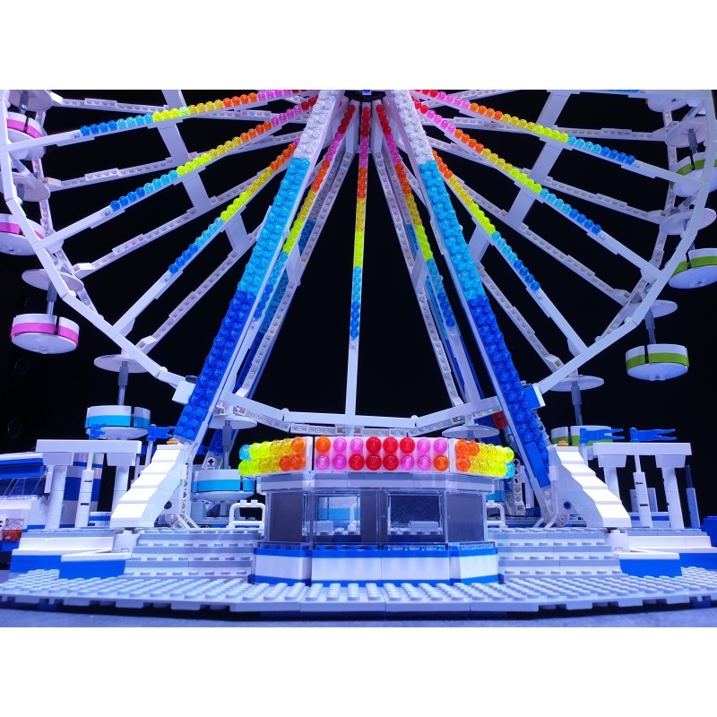 Ferris Wheel - LEGO® bricks fairground attraction
