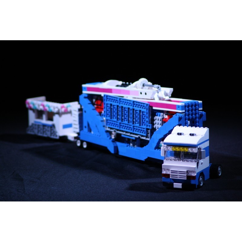 Inversion - LEGO® bricks fairground attraction