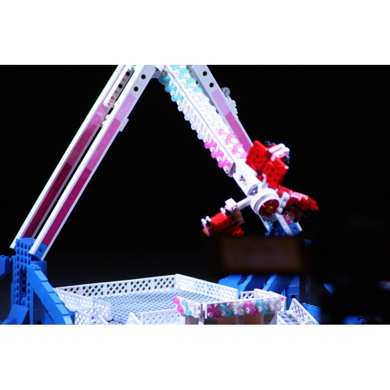 Inversion - LEGO® bricks fairground attraction